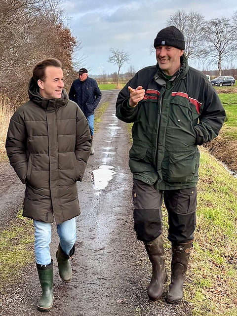 Elsfleth - MdB Bastian Ernst in der Gellener Torfmöörte - Wesermarsch ...